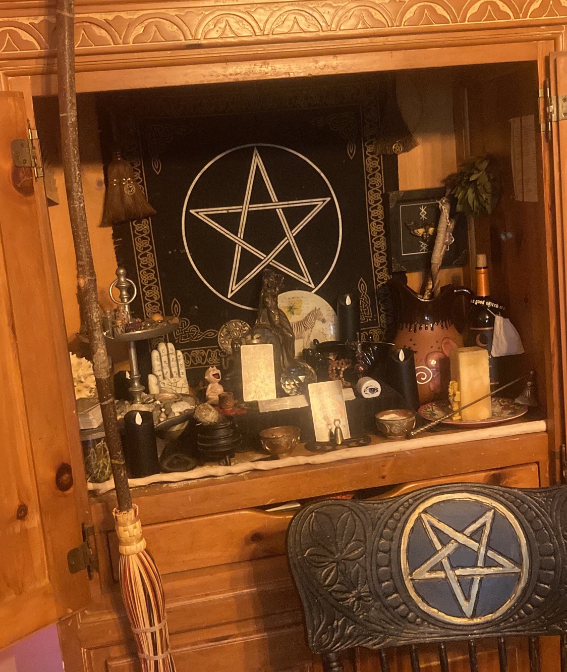 Altars – The Grove Coven